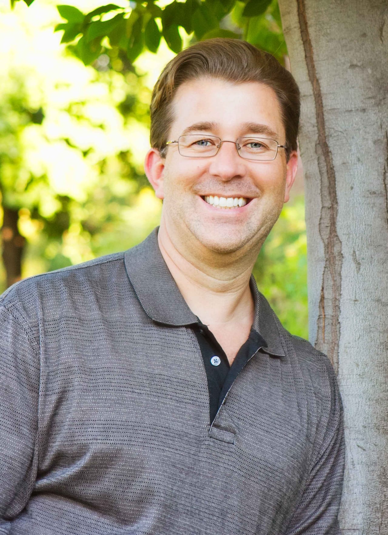 About Folsom Dentist Dr. Roth - Background and Dental Training